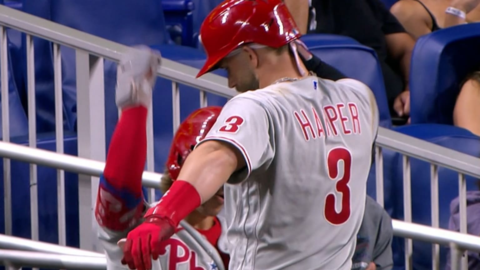 Bryce Harper batea un HR al jardín opuesto, al LF | 14/09/2022 | Los ...