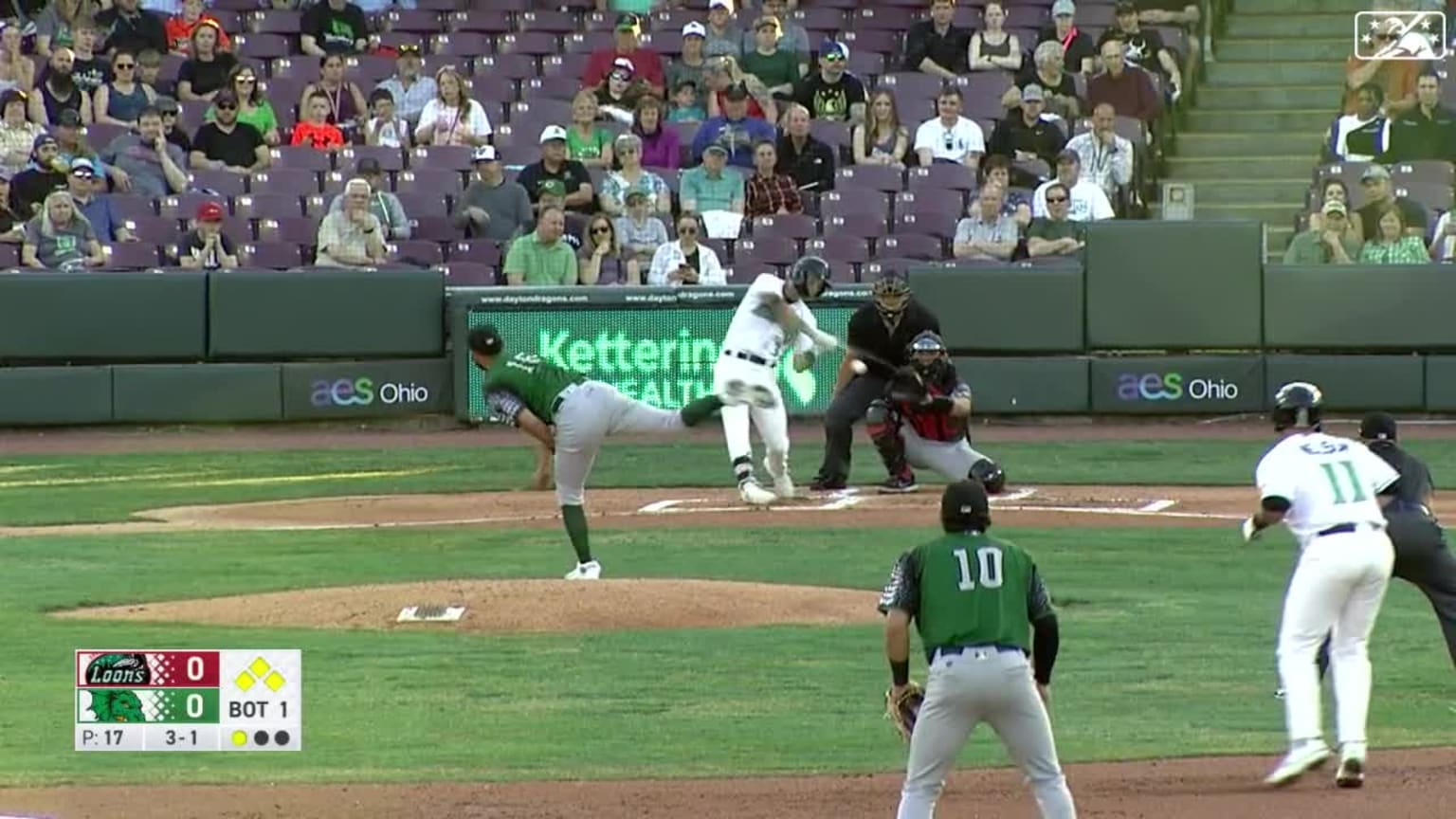 Tyler Callihan clubs a grand slam in the 1st inning | 04/12/2023 ...