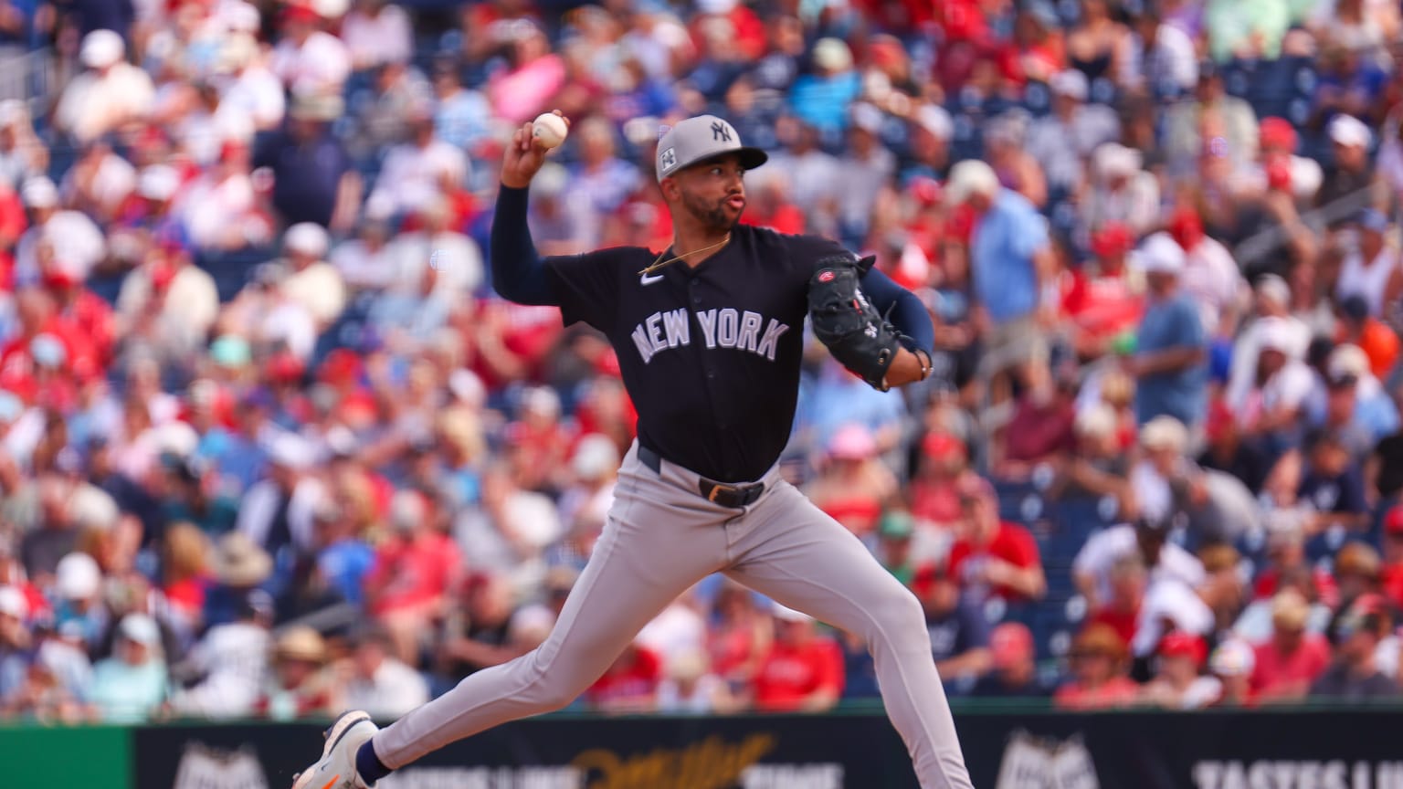 Devin Williams' first strikeout as a Yankee | 03/04/2025 | MLB.com