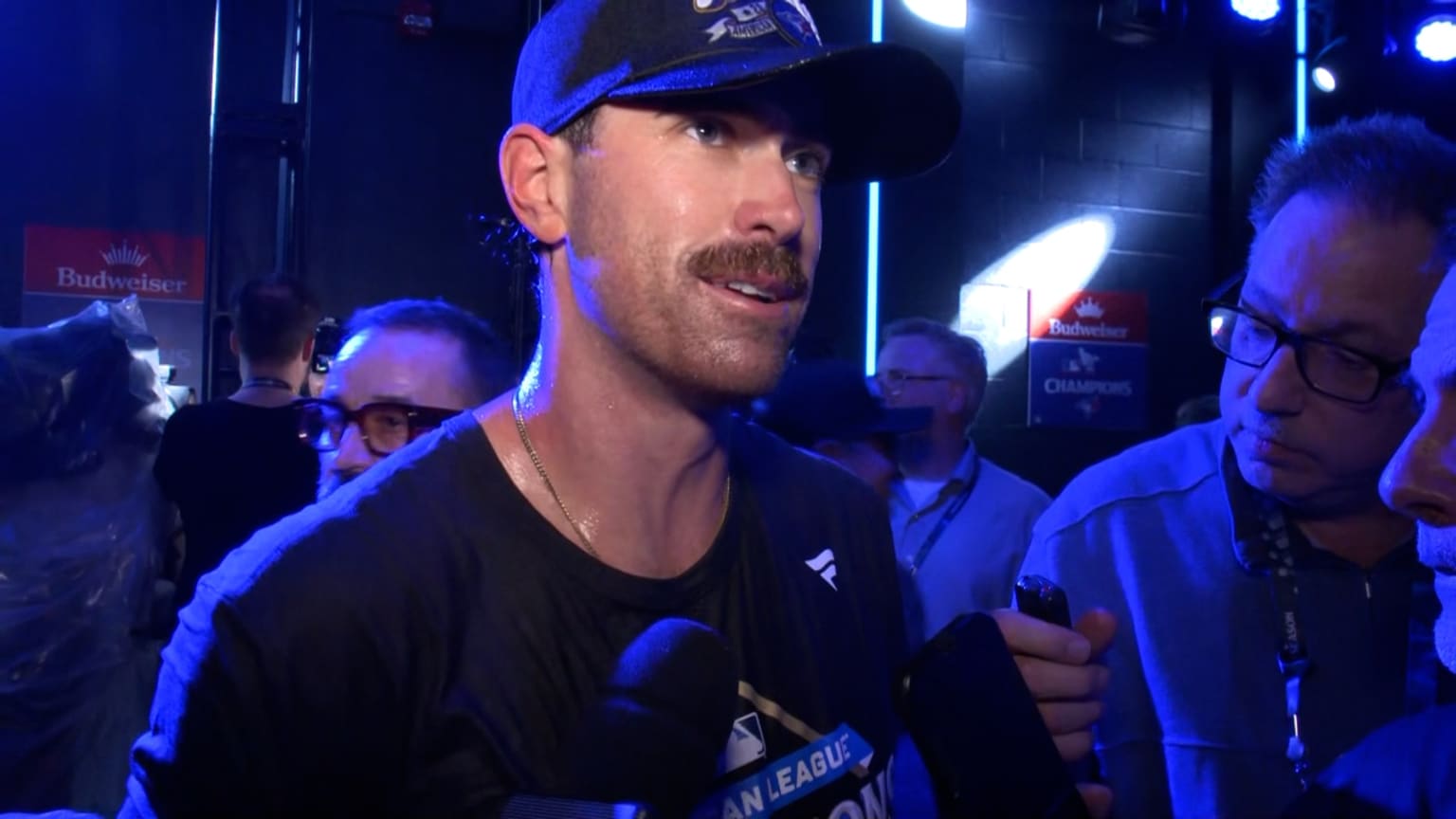 Shane Bieber: "Es con lo que sueñas" | 20/10/2025 | Los Blue Jays de ...