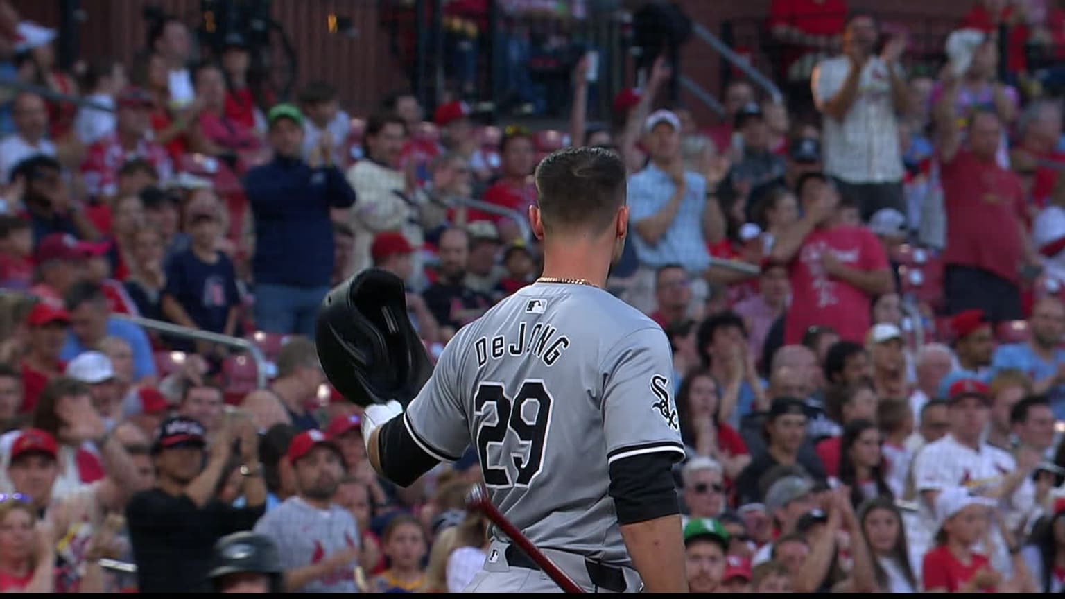 Paul DeJong receives standing ovation in St. Louis | 05/03/2024 ...