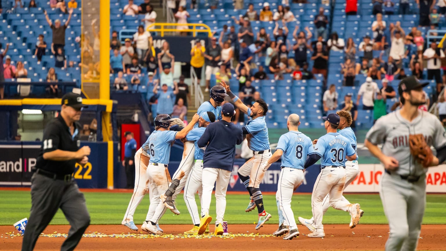 Dylan Carlson walks it off in the 12th | 08/18/2024 | Tampa Bay Rays