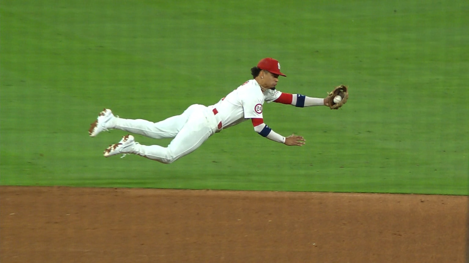 Masyn Winn's terrific diving stop | 08/20/2024 | St. Louis Cardinals