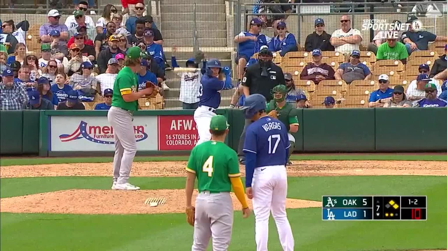 Dalton Rushing hits an RBI single in the 7th inning | 03/19/2023 | Los ...