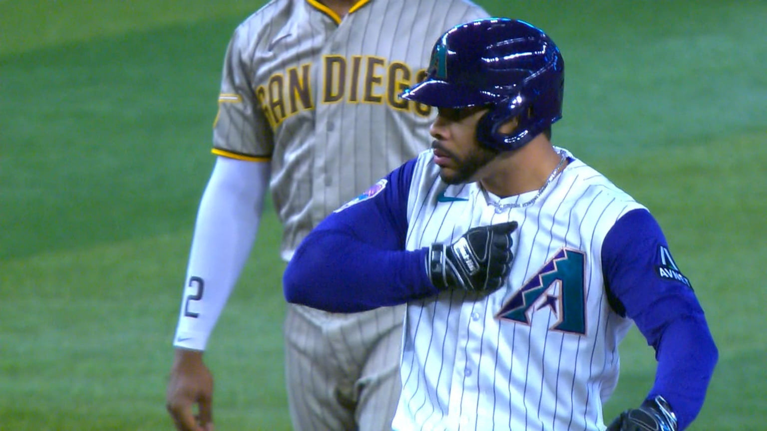 Tommy Pham sharply hits an RBI double to right field | 08/12/2023 ...