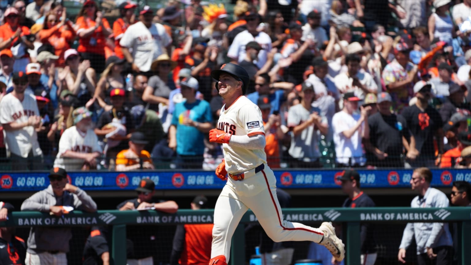 Patrick Bailey's first homer of the season | 05/21/2025 | San Francisco Giants