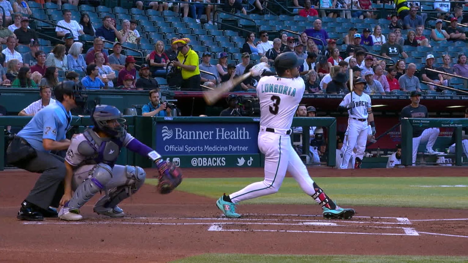 Evan Longoria smashes a two-run homer to center field | 05/30/2023 ...