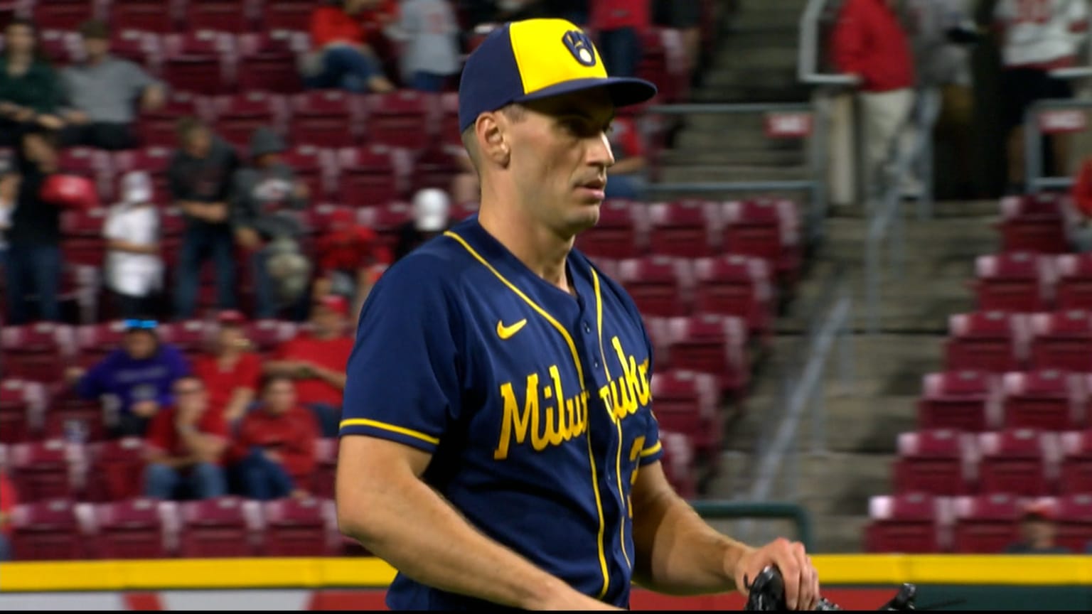 Brent Suter closes out the 10-2 win over the Reds | 09/24/2022 ...