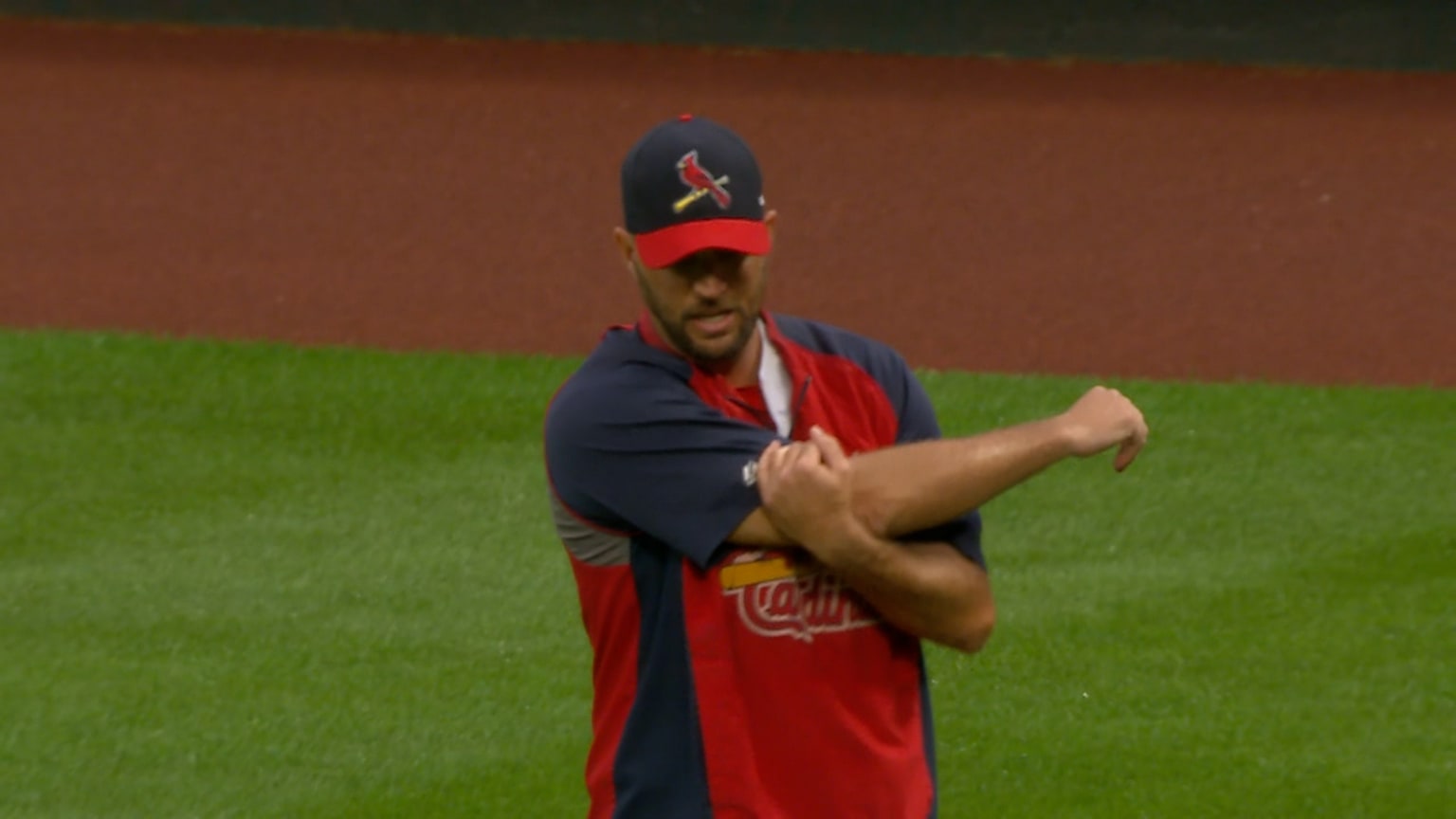 Adam Wainwright talks pitching mindset during warmups | 08/28/2022 | St ...