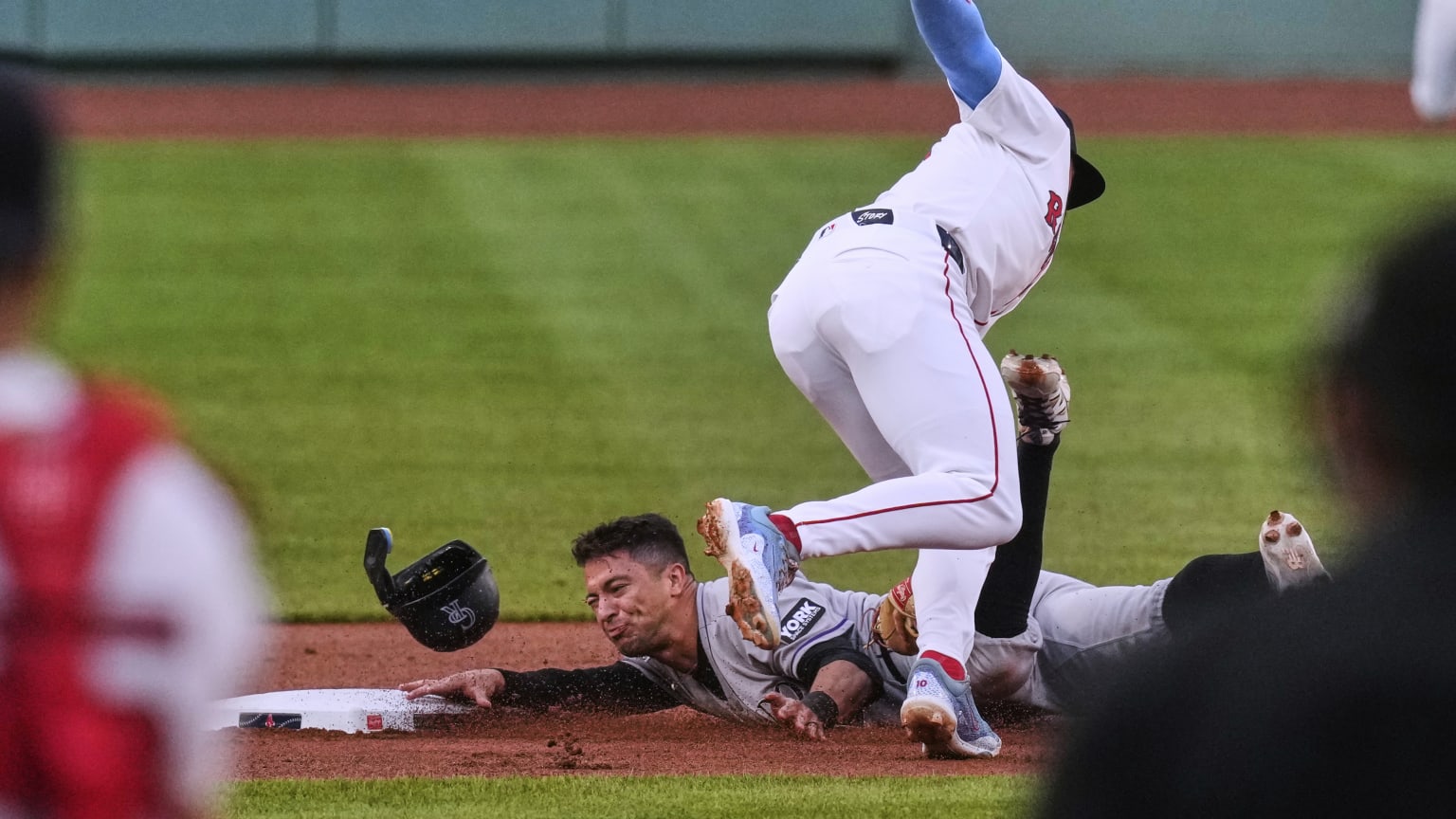 Carlos Narváez catches Tyler Freeman stealing | 07/07/2025 | Boston Red Sox