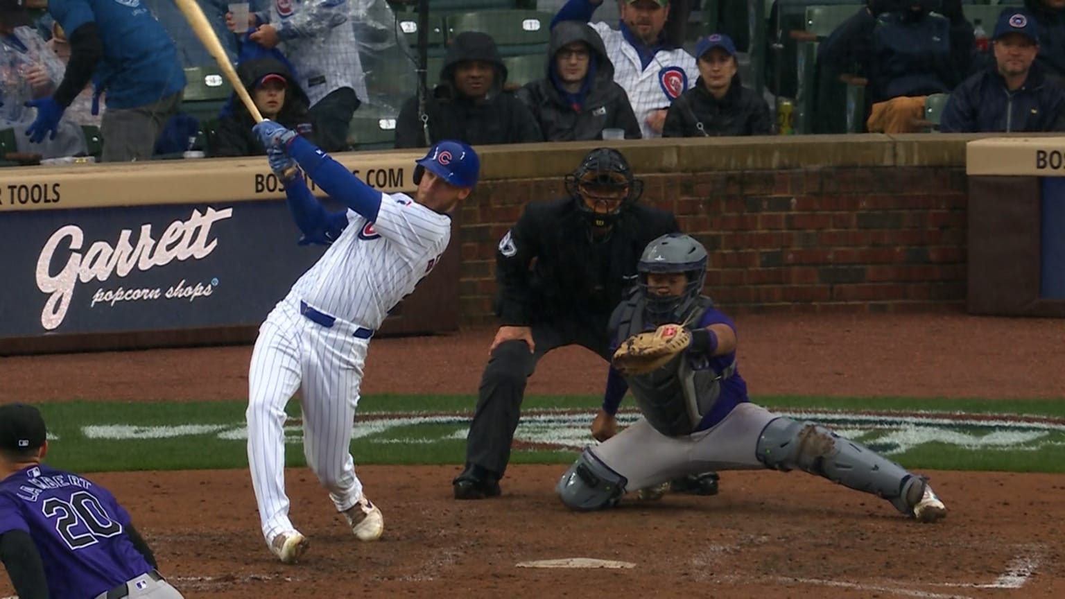 Cody Bellinger drives in two with a single to right | 04/01/2024 ...