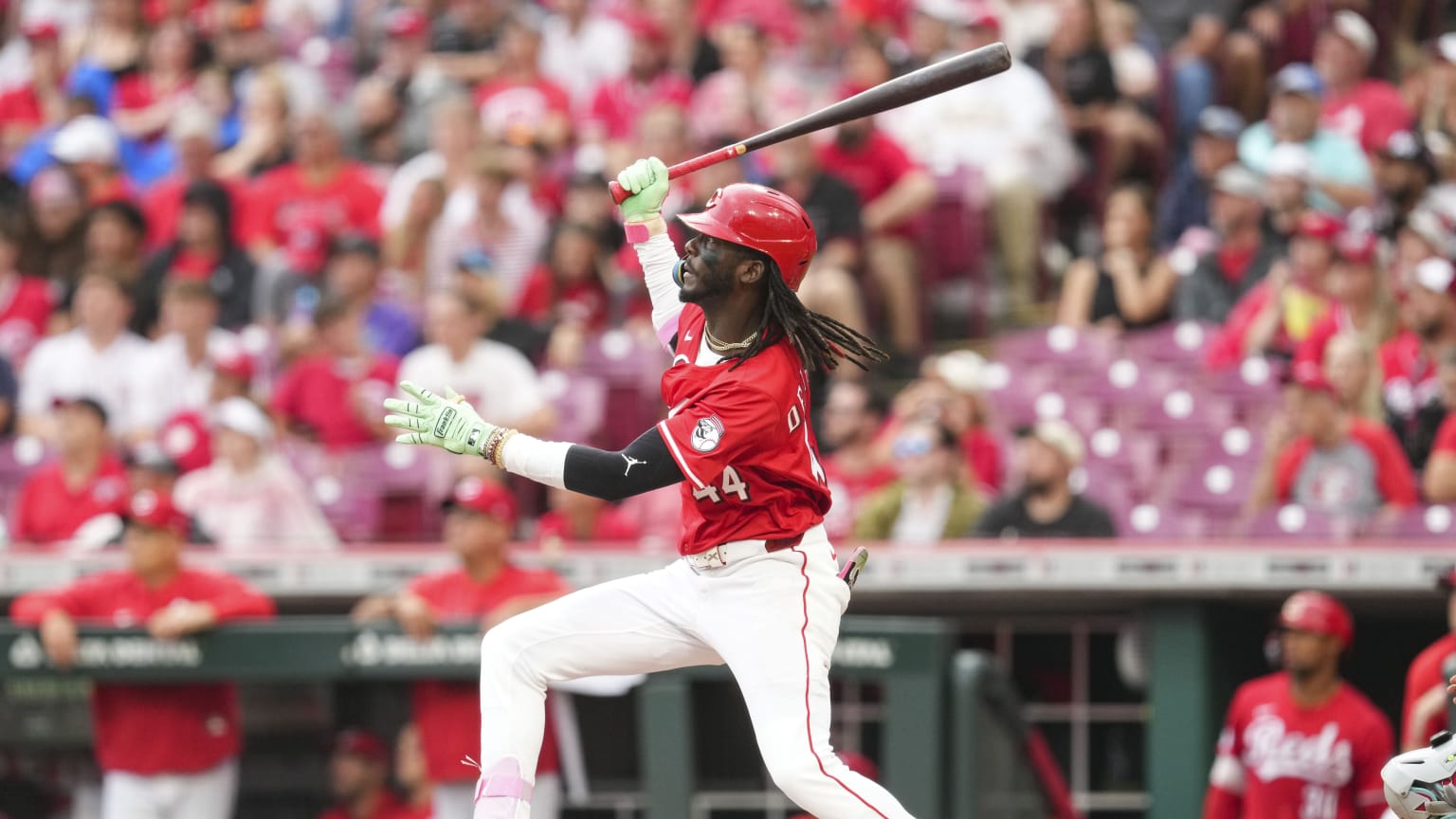Reds score eight in the 4th, giving them a 13-1 lead | 06/07/2025 | MLB.com