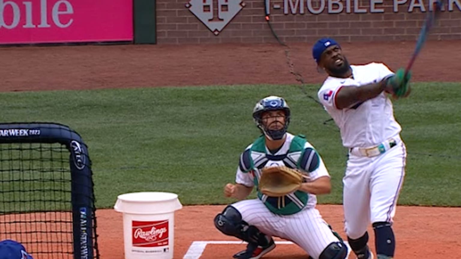 Adolis García crushes last home run of first round | 07/11/2023 | Texas ...