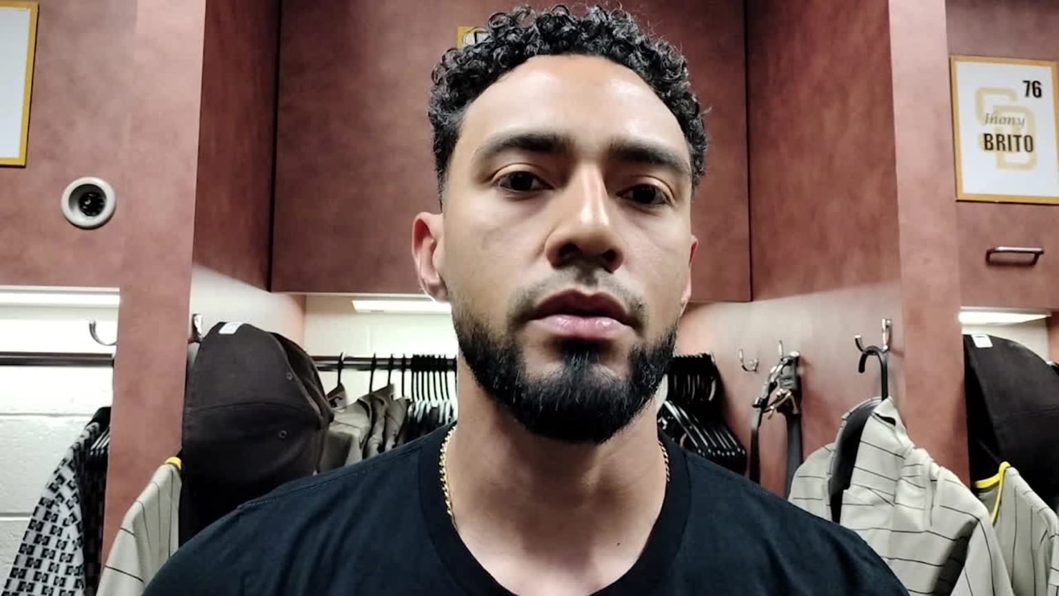 Robert Suárez sobre su inicio | 05/05/2024 | Los Padres de San Diego