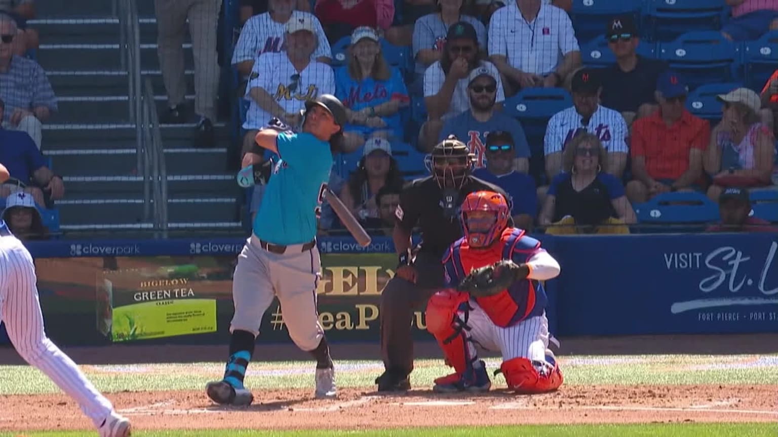 Tristan Gray crushes a solo homer to center field | 02/27/2024 | Miami ...