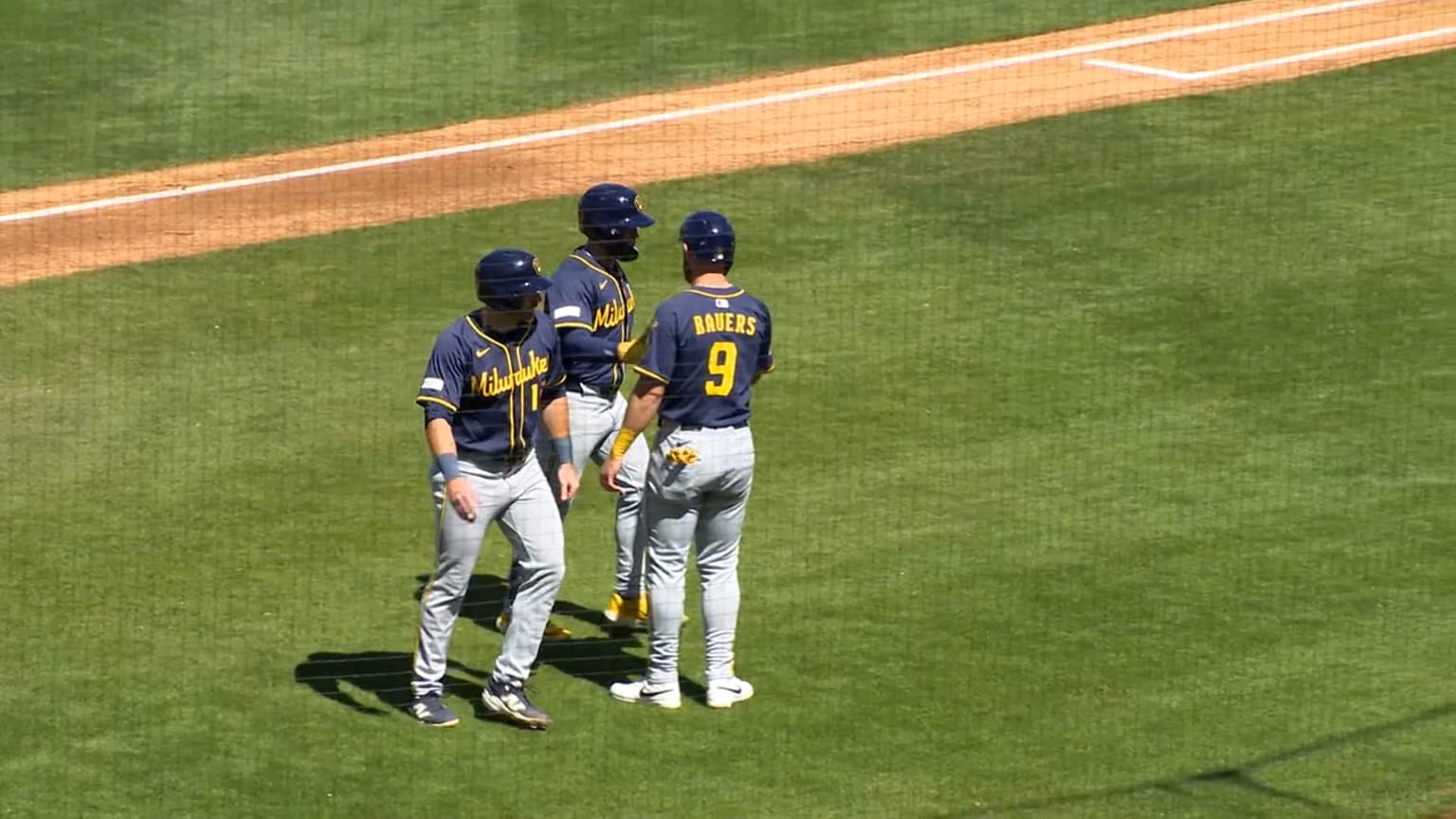 Isaac Collins' three-run home run | 03/18/2025 | Milwaukee Brewers