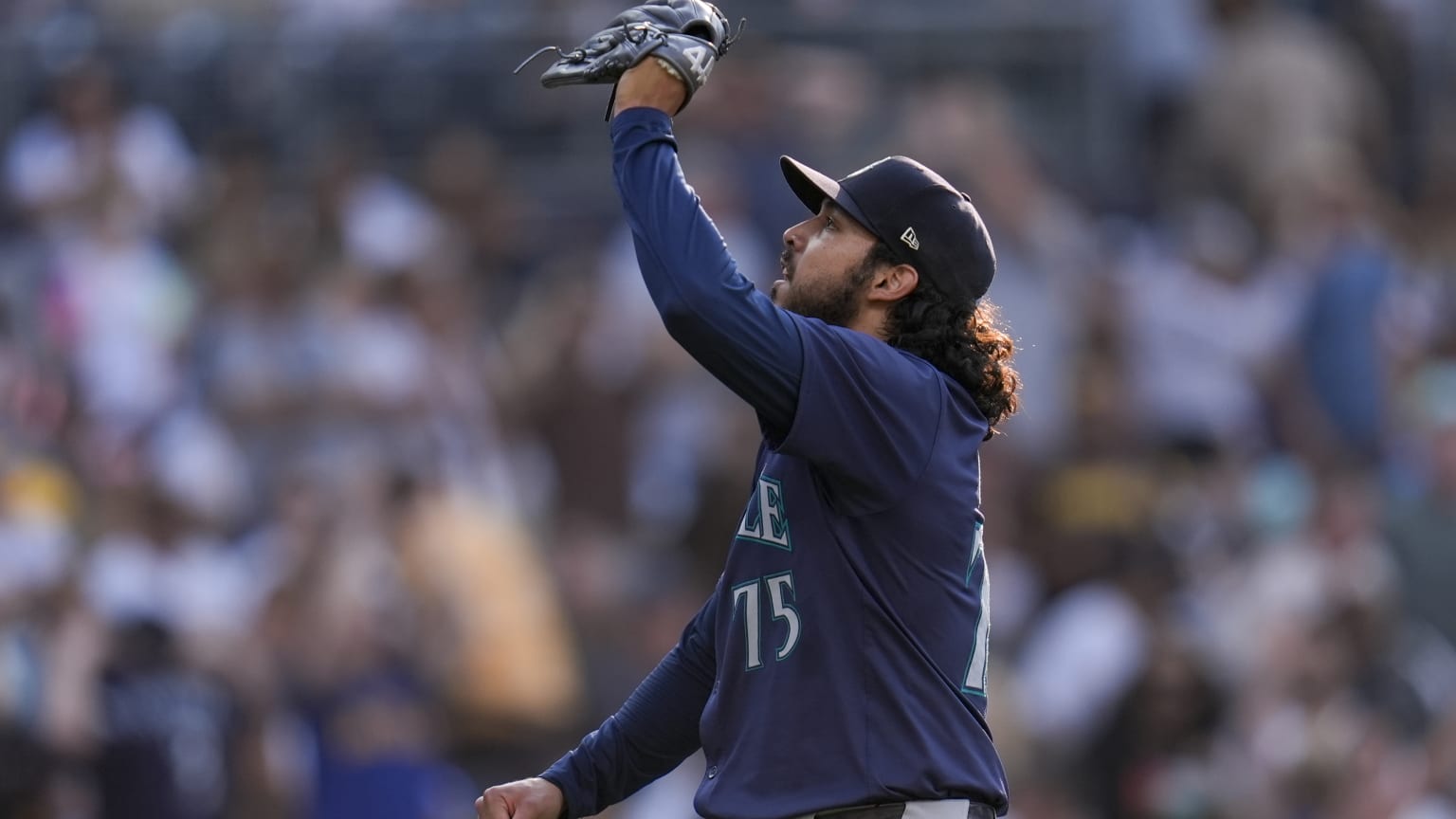 Andrés Muñoz secures the Mariners' 2-0 win | 07/10/2024 | Seattle Mariners