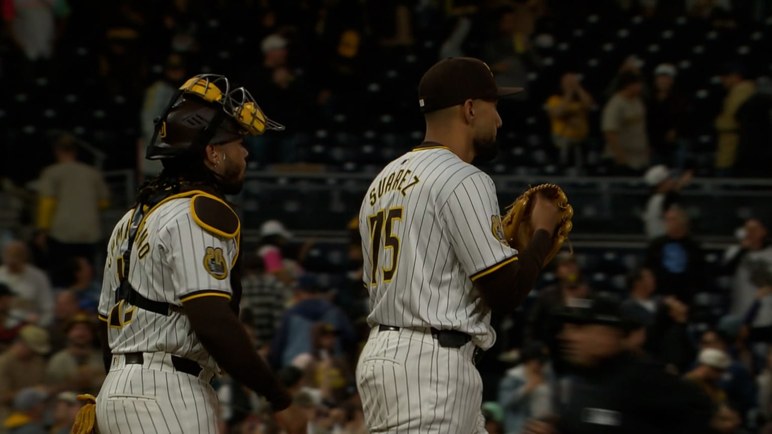Robert Suarez secures the Padres win | 04/30/2024 | San Diego Padres