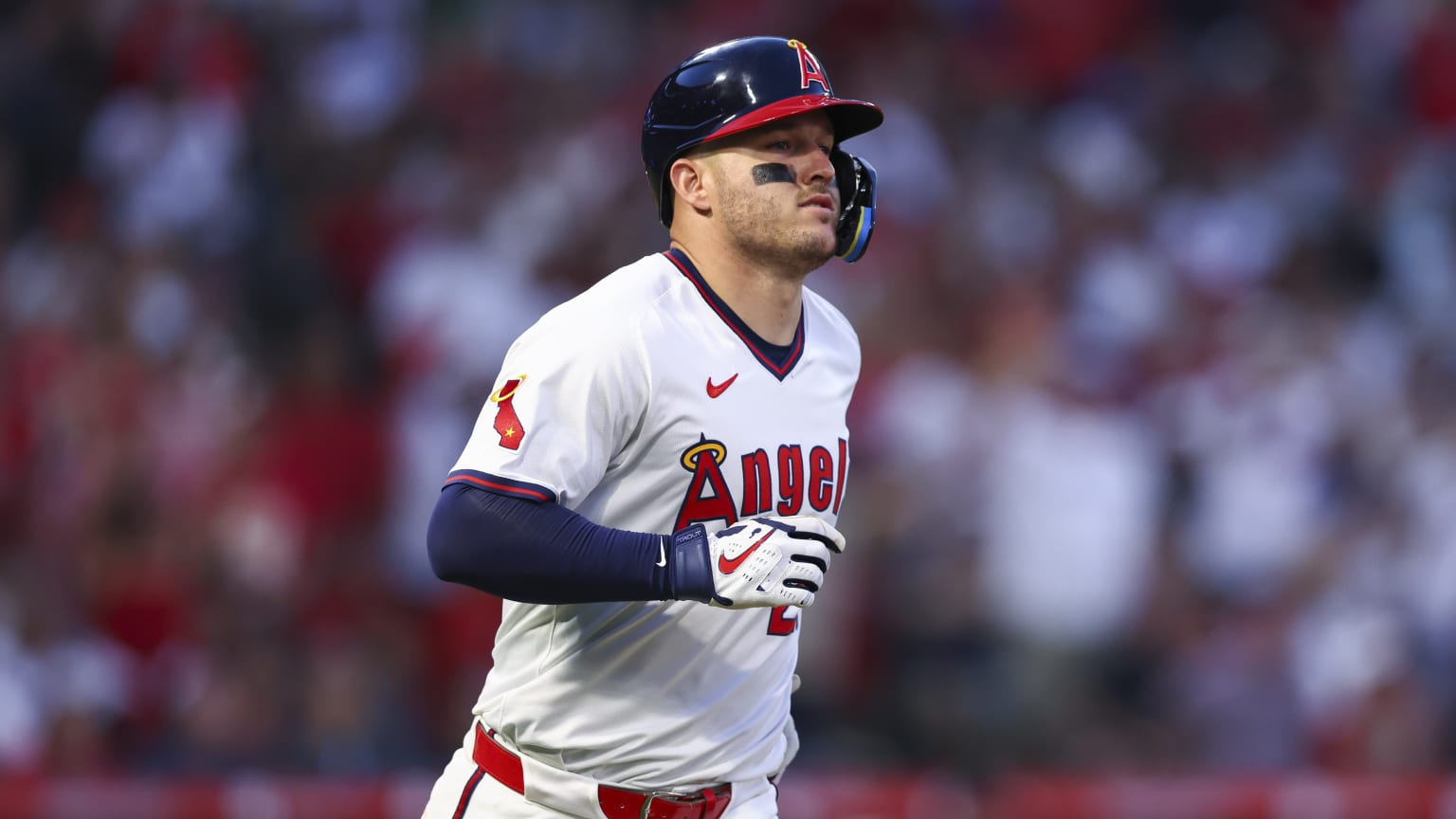 Mike Trout's two-run home run (17) | 07/12/2025 | MLB.com