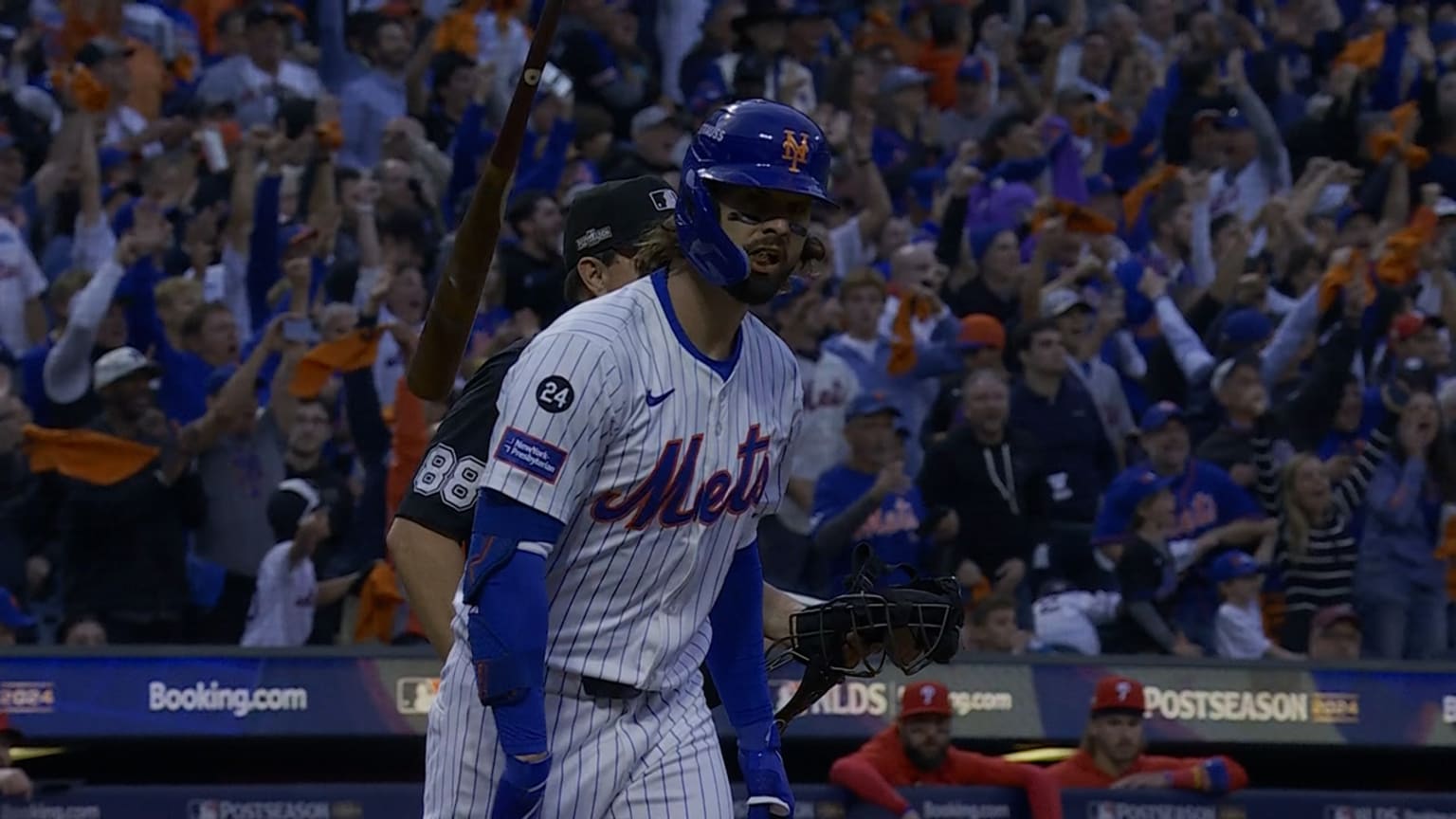 Jesse Winker conecta un jonrón en solitario al RF | 08/10/2024 | Los ...