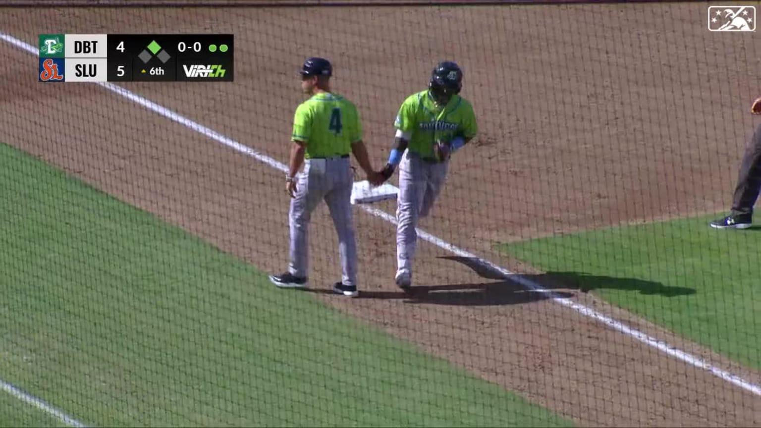 Hector Rodriguez hammers a two-run homer to right | 06/08/2023 ...