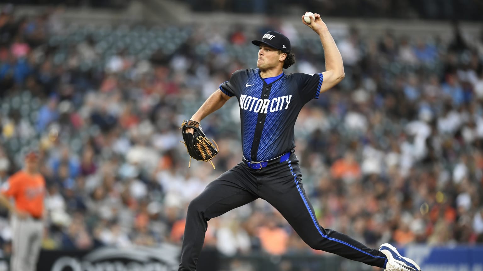 Brant Hurter finishes the Tigers' 6th perfect inning | 09/13/2024 ...