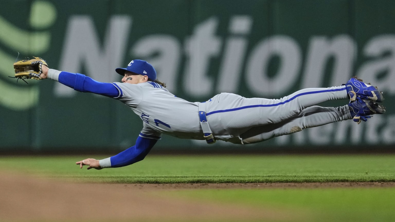 Bobby Witt Jr.'s phenomenal diving snag | 05/20/2025 | Kansas City Royals