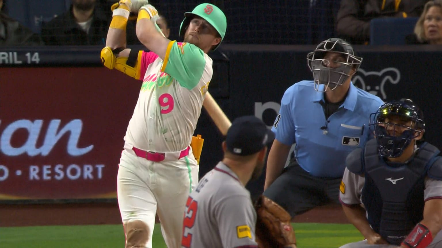 Jake Cronenworth's go-ahead solo homer (1) | 03/28/2025 | MLB.com