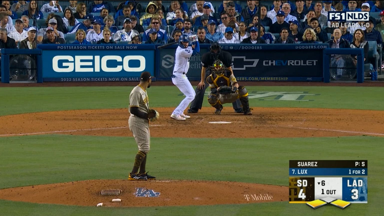 The guys break down Robert Suarez's outing in Game 2 | 10/13/2022 ...