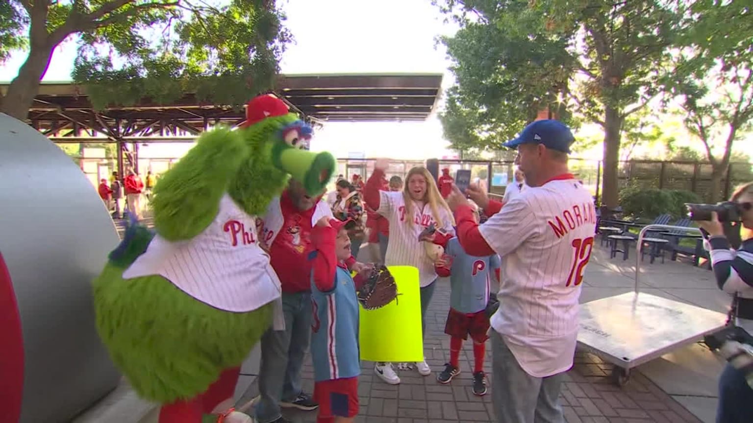 Phillies welcome Willson family as 3 millionth fan | 09/27/2023 ...