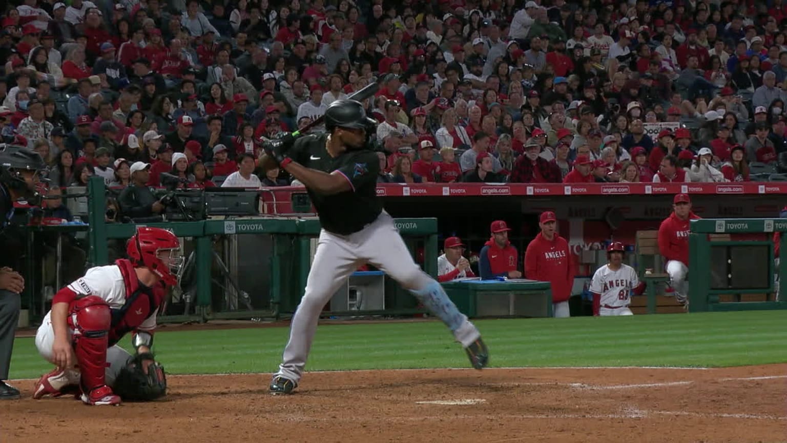 Jorge Soler lifts a go-ahead two-run homer in the 7th | 05/27/2023 ...