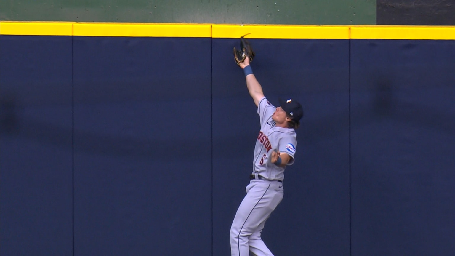 Jake Meyers makes a great running catch at the wall | 05/22/2023 | Houston Astros