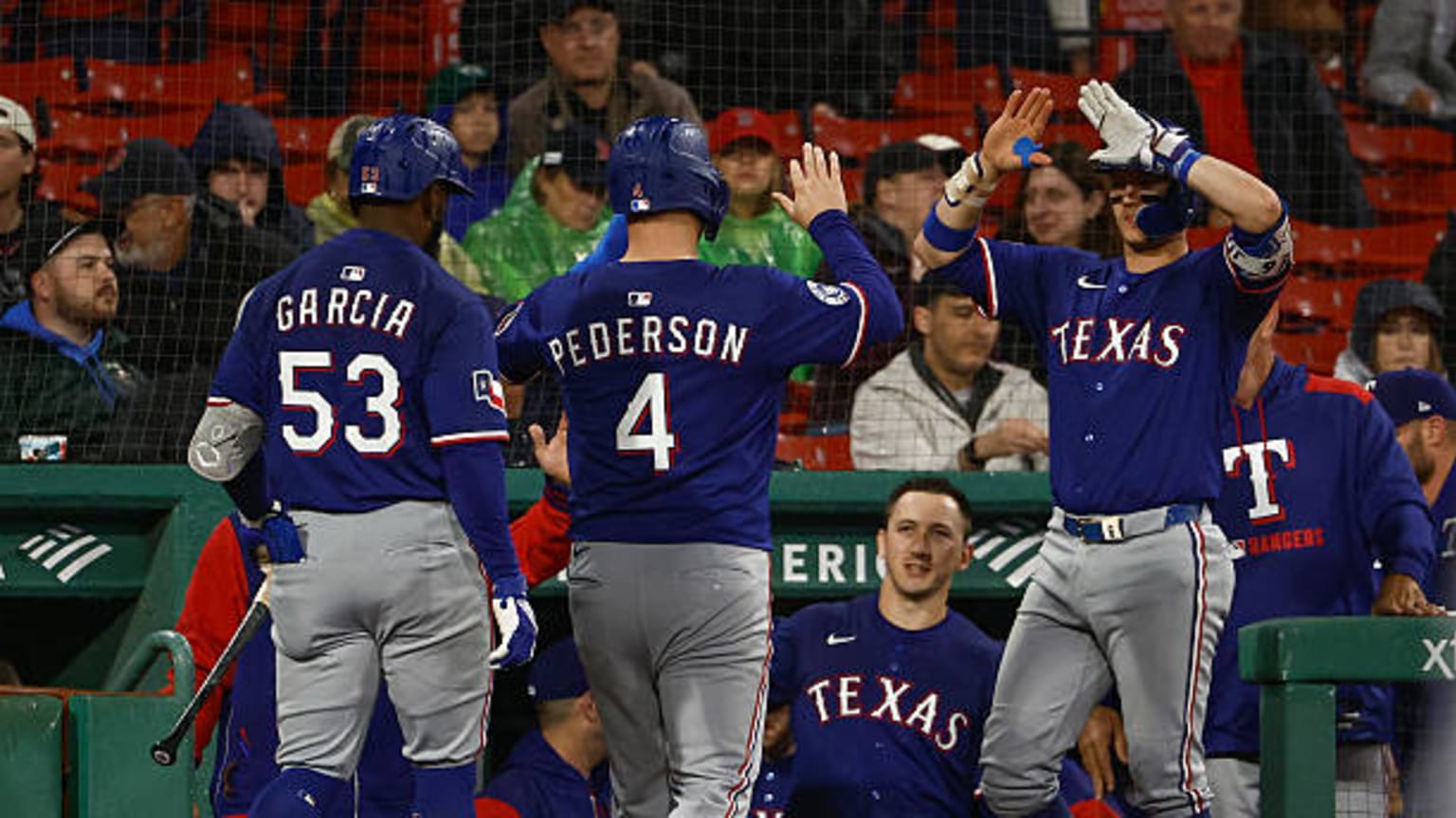 The Rangers plate five runs in the 4th | 05/06/2025 | Texas Rangers