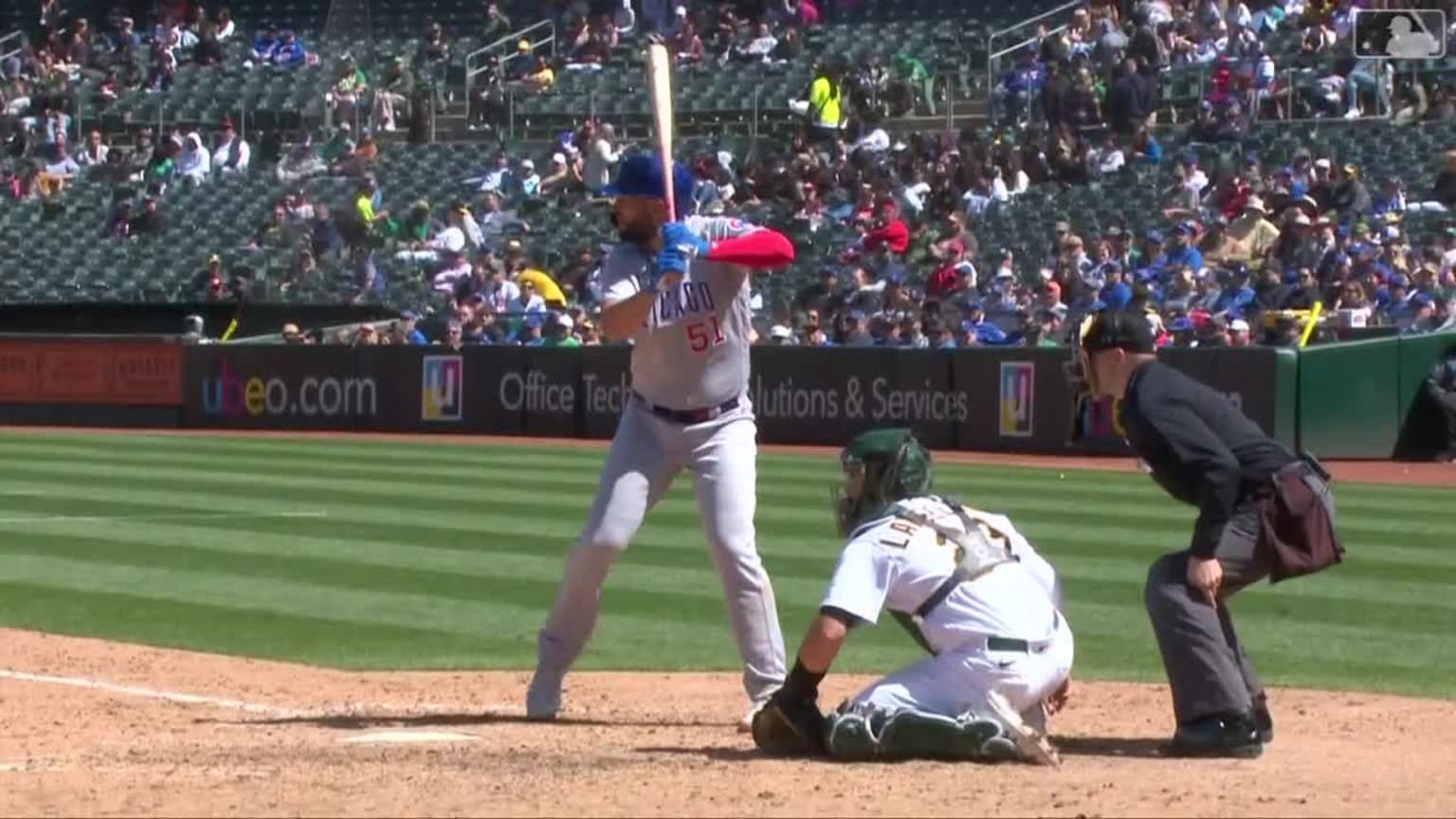 Eric Hosmers Crushes A Solo Homer To Left Center 04192023 Chicago Cubs