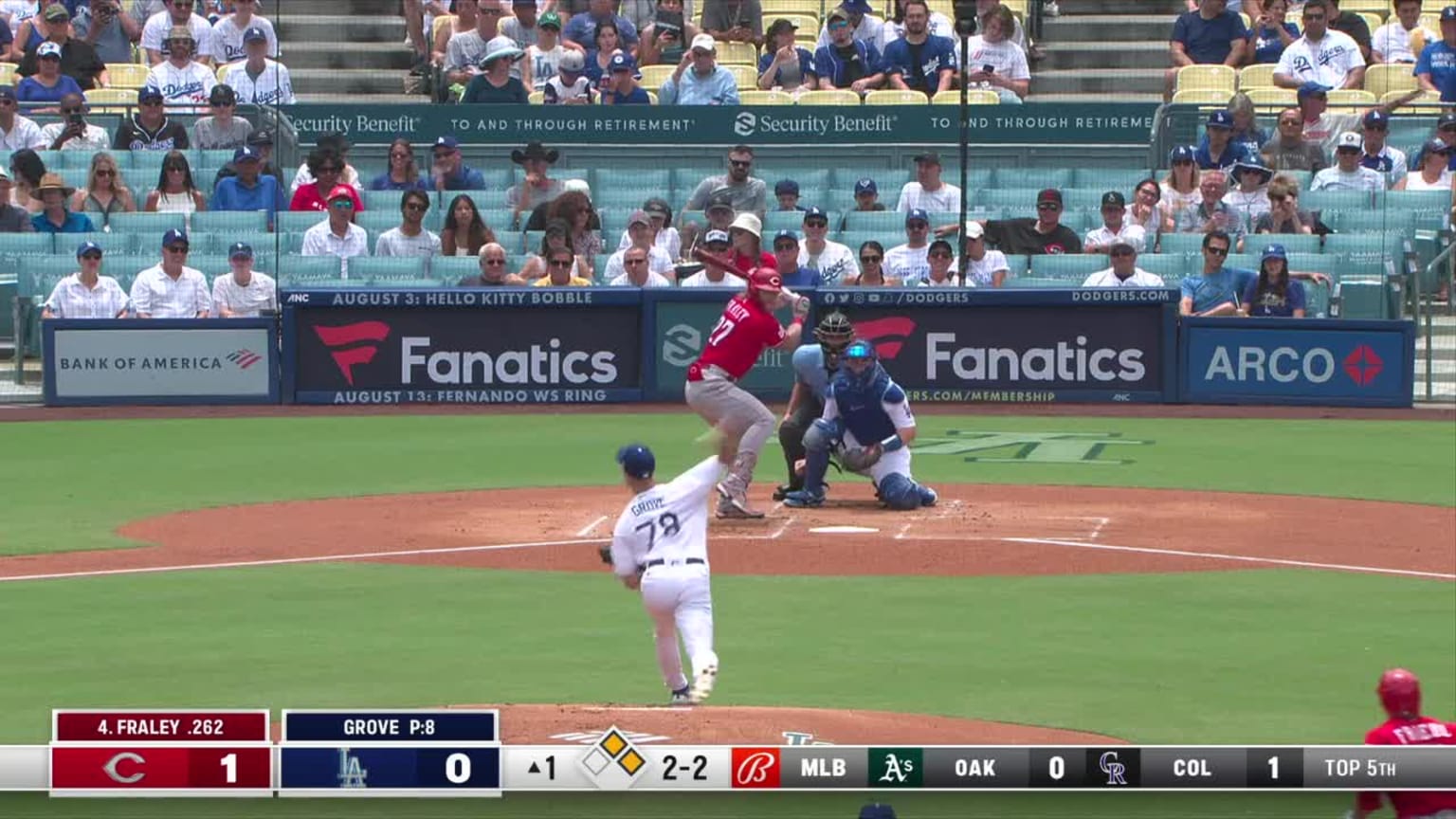 Jake Fraley hits an RBI single to center field | 07/30/2023 ...
