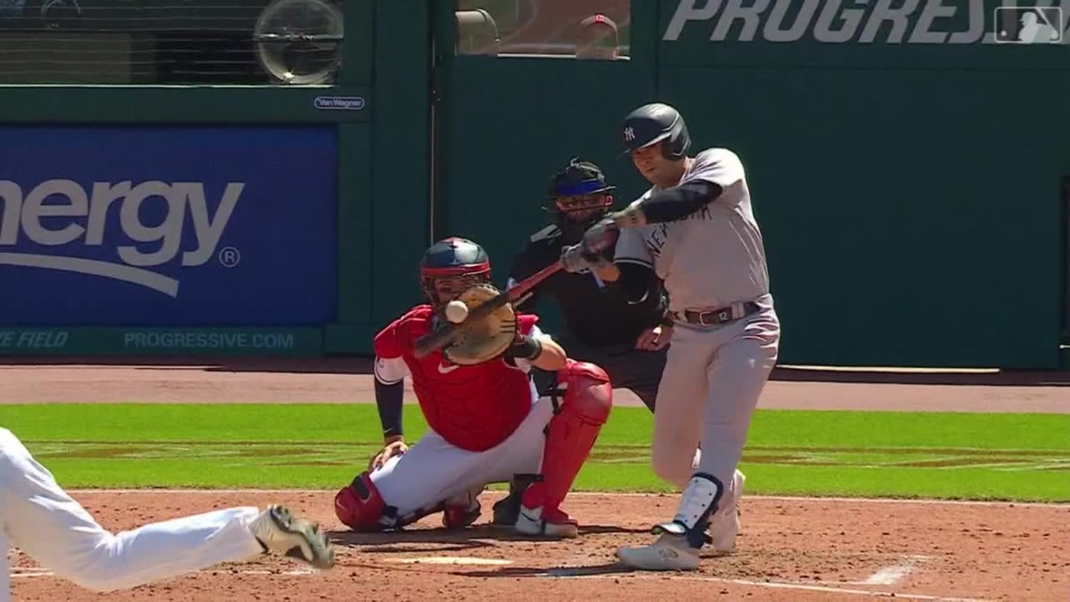 IKF singles for his 500th career hit | 04/12/2023 | New York Yankees