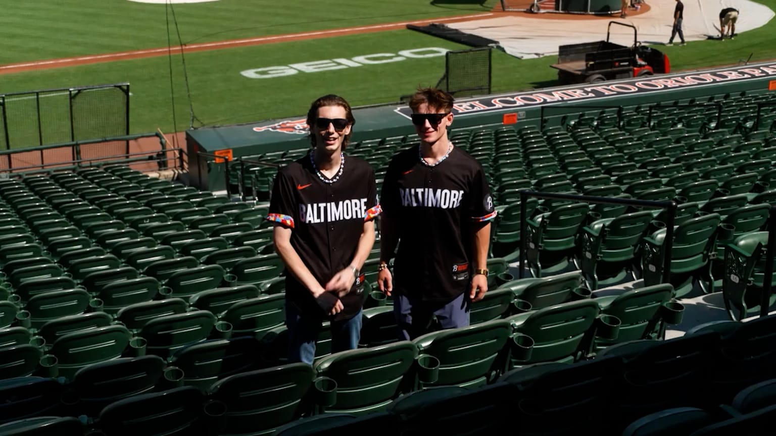 Bat Boys on GEICO's protection | 10/02/2024 | MLB.com