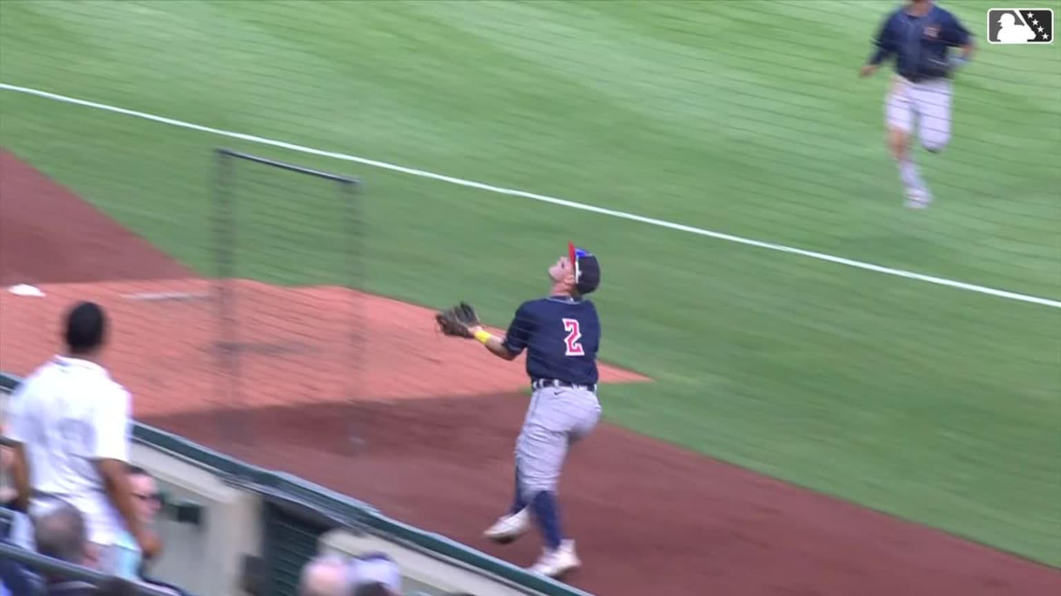 Jace Jung's over-the-shoulder catch | 05/02/2024 | MLB.com
