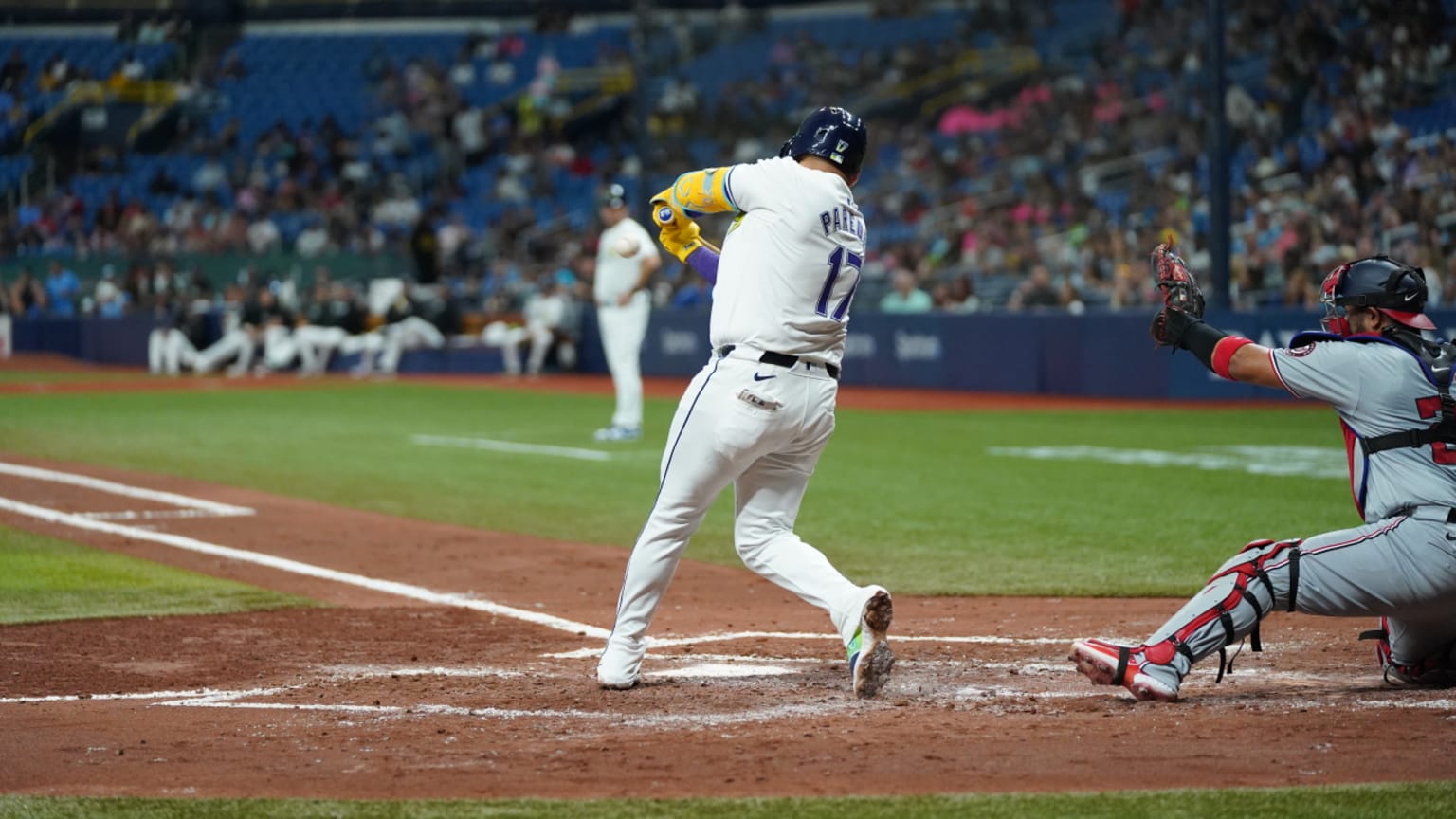 Isaac Paredes' RBI single | 06/28/2024 | MLB.com