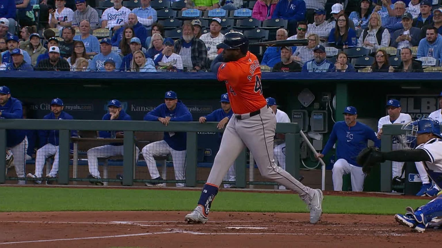 Yordan Alvarez's four-hit, two-RBI game | 04/09/2024 | Houston Astros