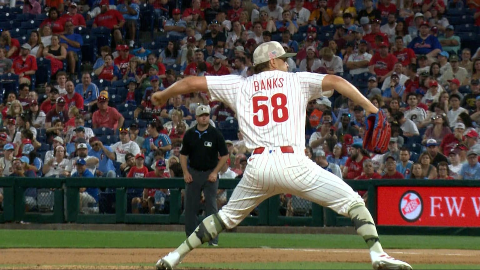 Tanner Banks' 200th career strikeout | 05/17/2025 | Philadelphia Phillies