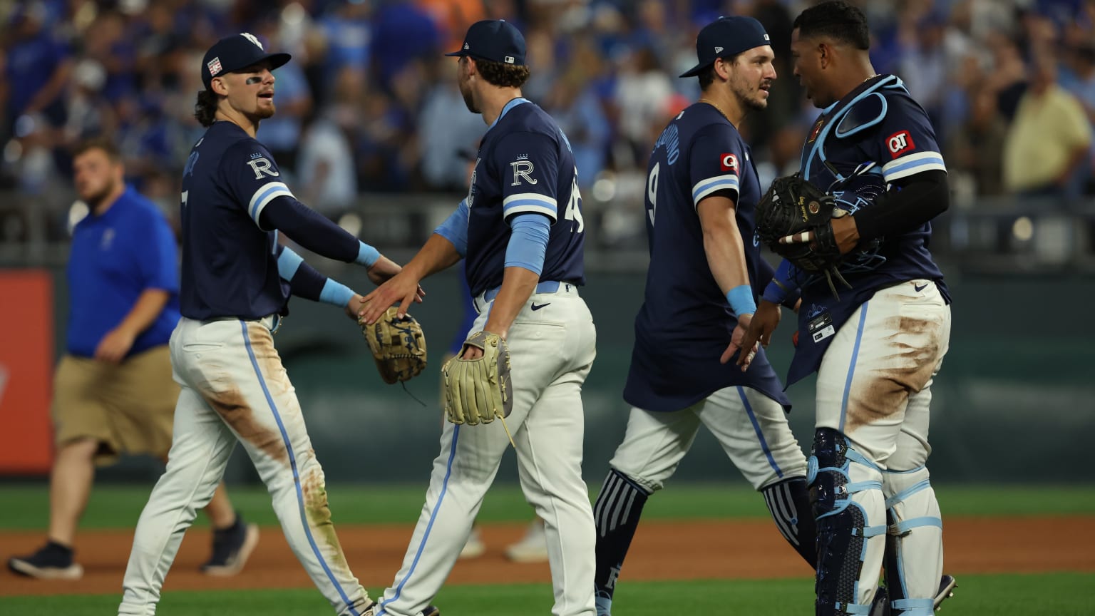 Hunter Renfroe catches the last out of the game | 07/19/2024 | Kansas ...