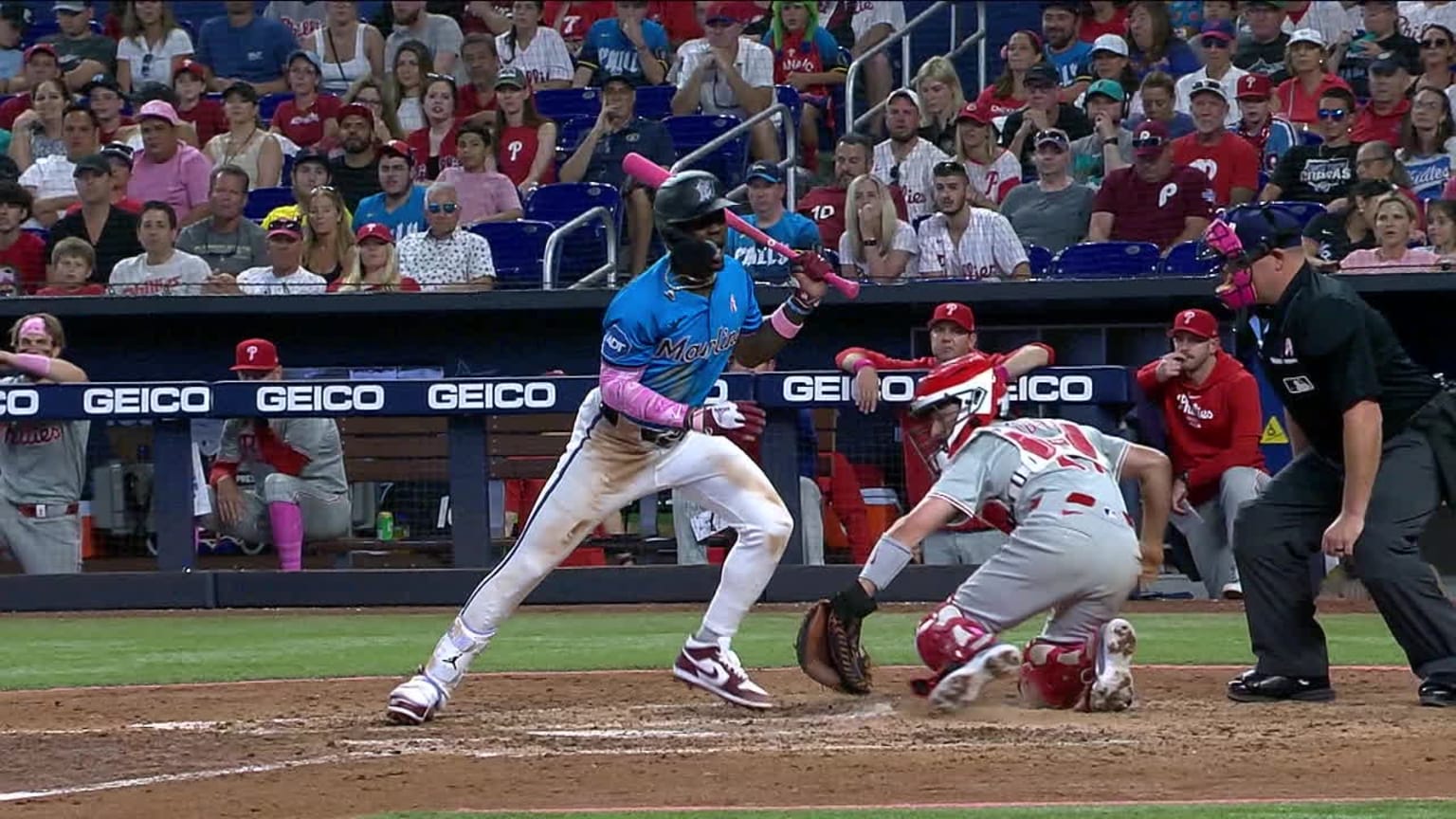 Jazz Chisholm Jr. stays in game after hit by pitch | 05/12/2024 | Miami Marlins