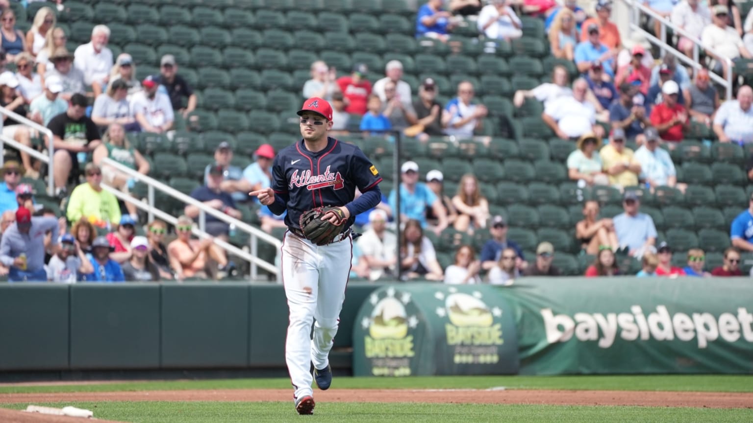 Gran jugada de Riley para el out en 1B | 01/03/2025 | Los Bravos de Atlanta
