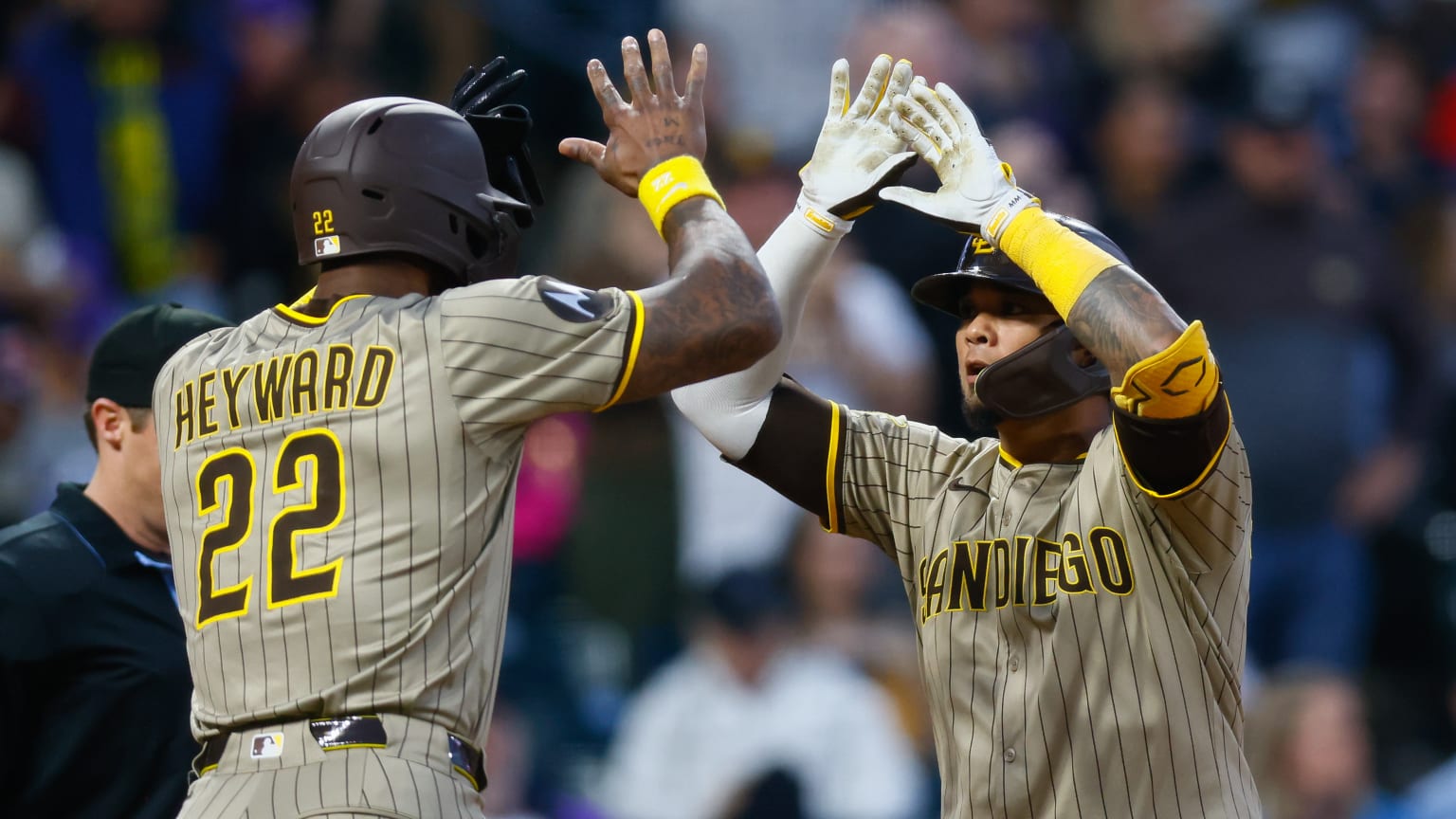 Padres score five runs in the 5th | 05/09/2025 | San Diego Padres