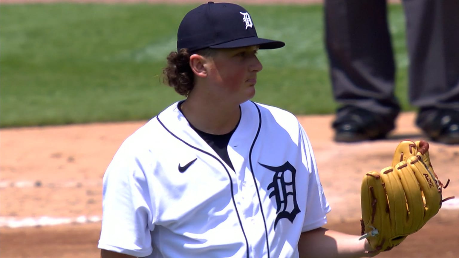 Reese Olson strikes out Matt Olson in the 3rd inning | 06/14/2023 ...