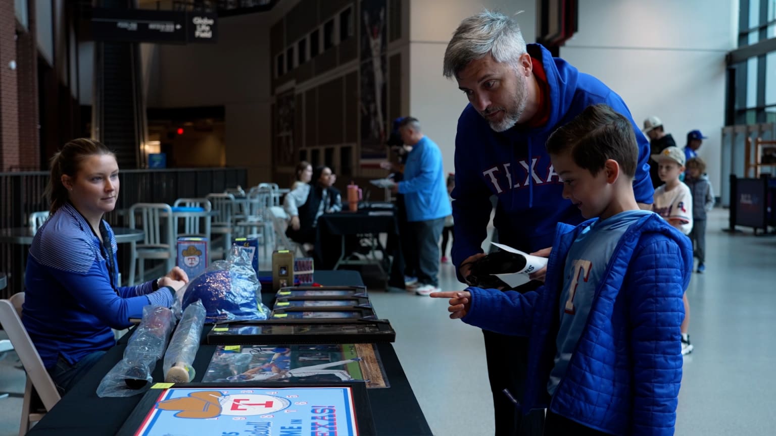 Become a Lone Star Member today! | 08/12/2025 | Lasmayores.com