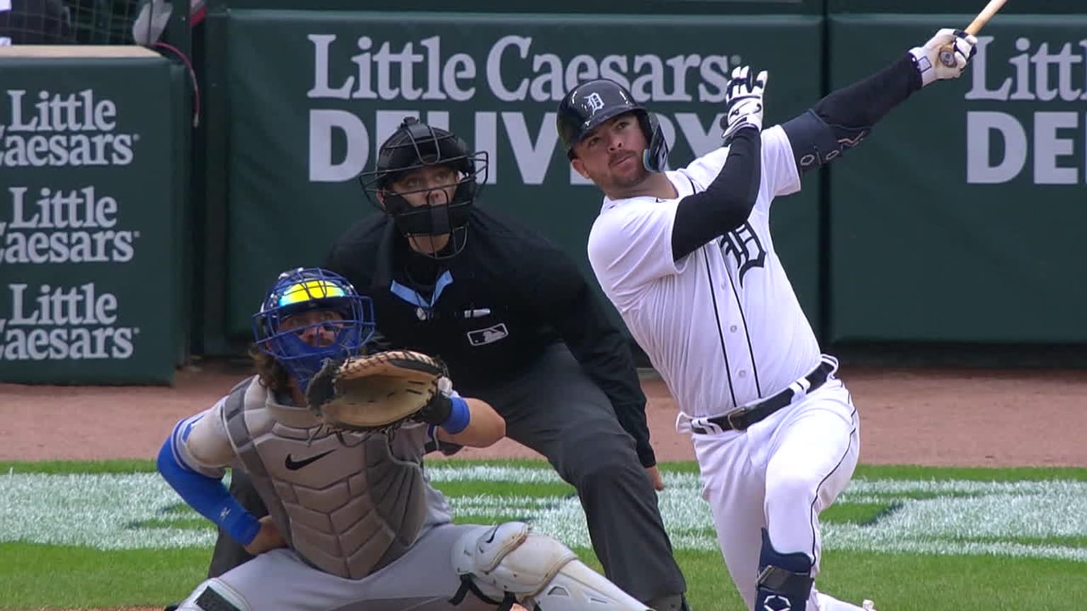 Jake Rogers slugs a two-run homer to left field | 09/27/2023 | Detroit ...