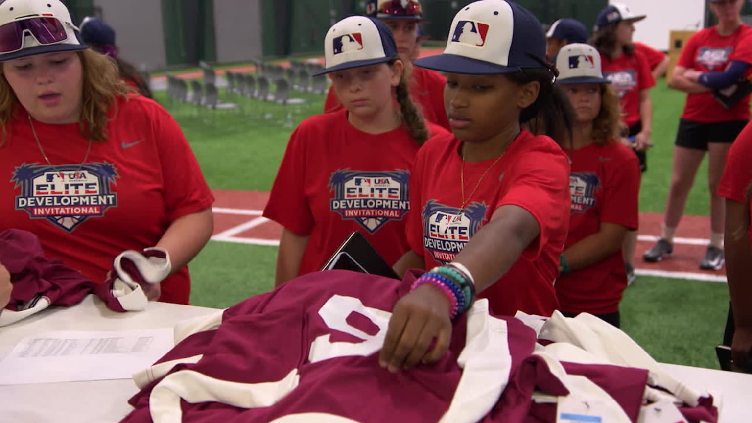 Top talent on display at Girls Baseball EDI | 06/25/2023 | MLB.com