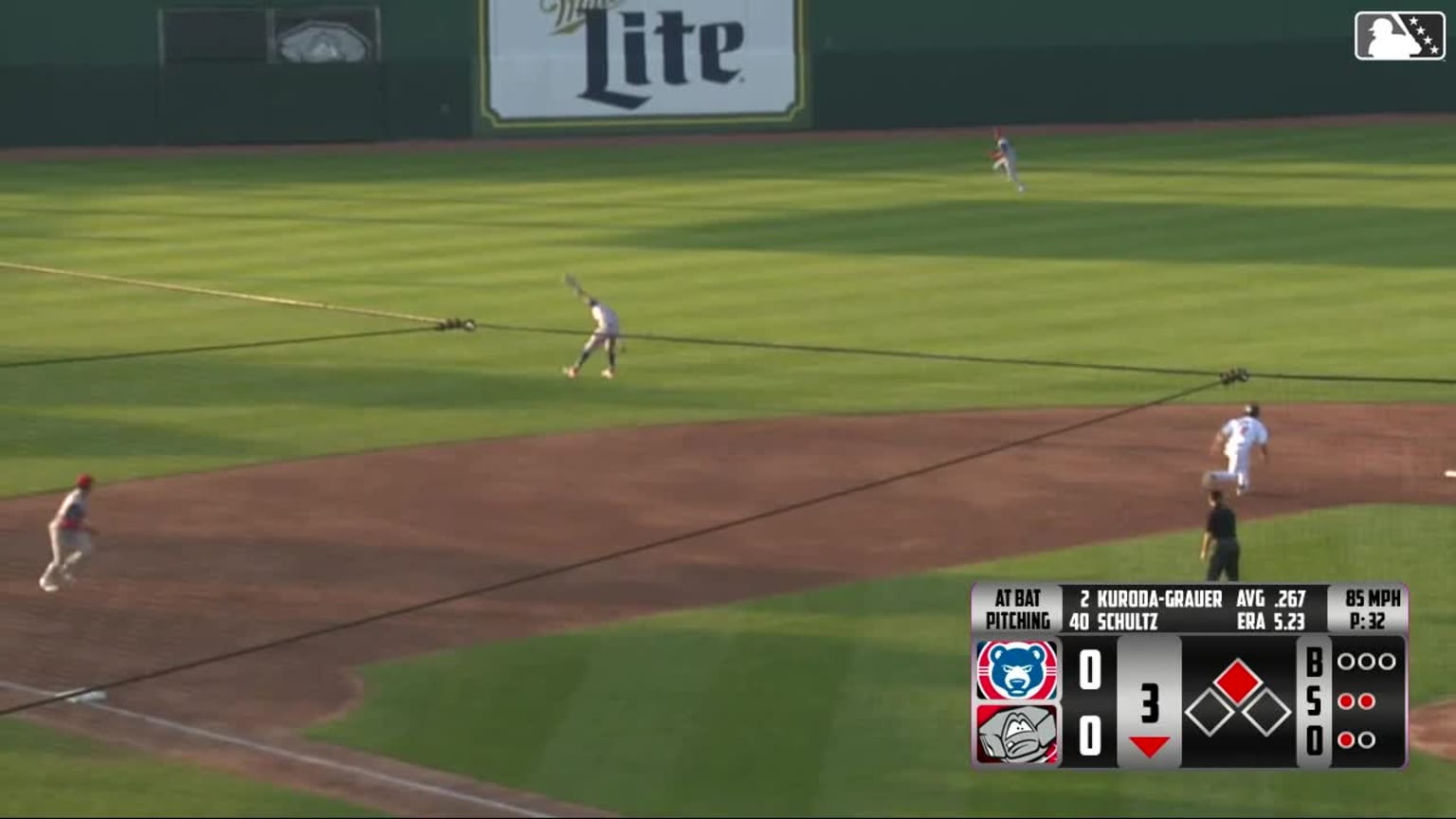 Cristian Hernandez makes a leaping grab at short | 05/16/2025 | Chicago Cubs